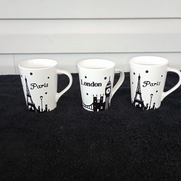 Signature | Kitchen | 3 Signature Coffee Mugs | Poshmark